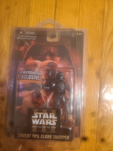 2005 Hasbro New Star Wars Revenge of the Sith Covert Ops Clone Trooper ...