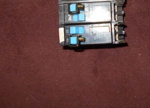 SIEMENS ECBX231M SIMILAR TO ECQL1 CIRCUIT BREAKER LOCK HANDLE BLOCKING ...