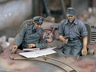 Verlinden 1/35 StuG German Assault Gun WWII Crew (2 Half-figures ...