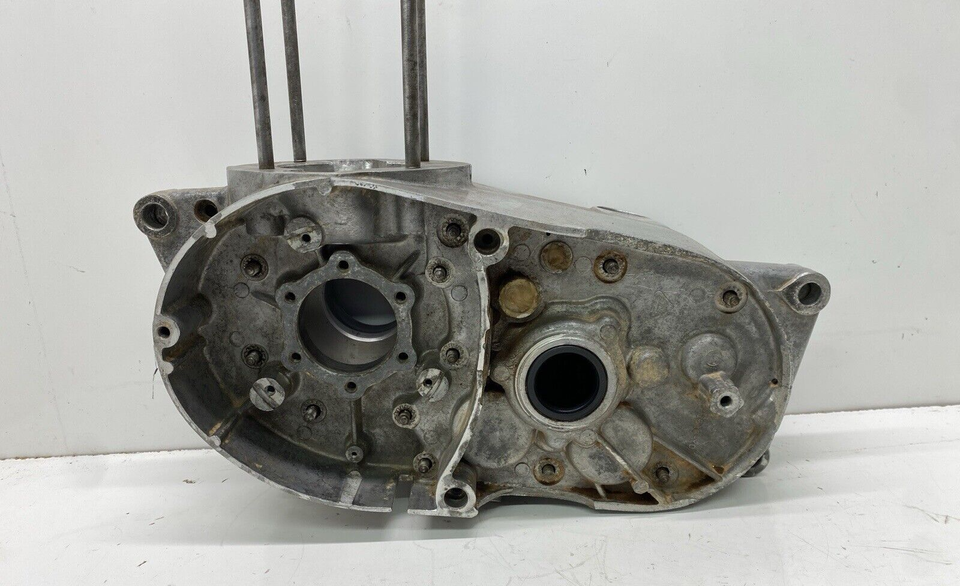 BULTACO ENGINE CASE CASES SET MODEL 67 SHERPA PURSANG ASTRO ALPINA ...