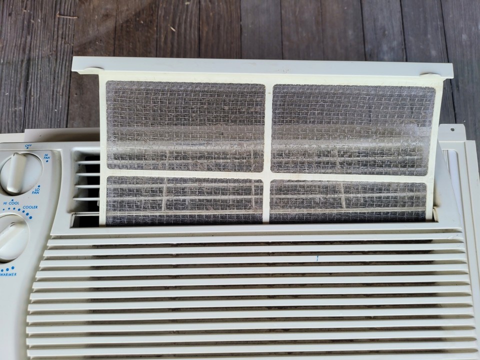 Fedders A3X05F2A Air Conditioner 5,000 BTU Tested & Works Includes ...