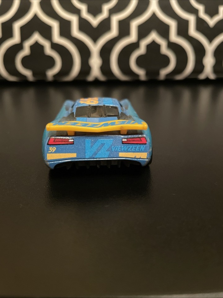 Disney Pixar Cars 3 Michael Rotor #39 View Zeen Next Gen Piston Cup ...