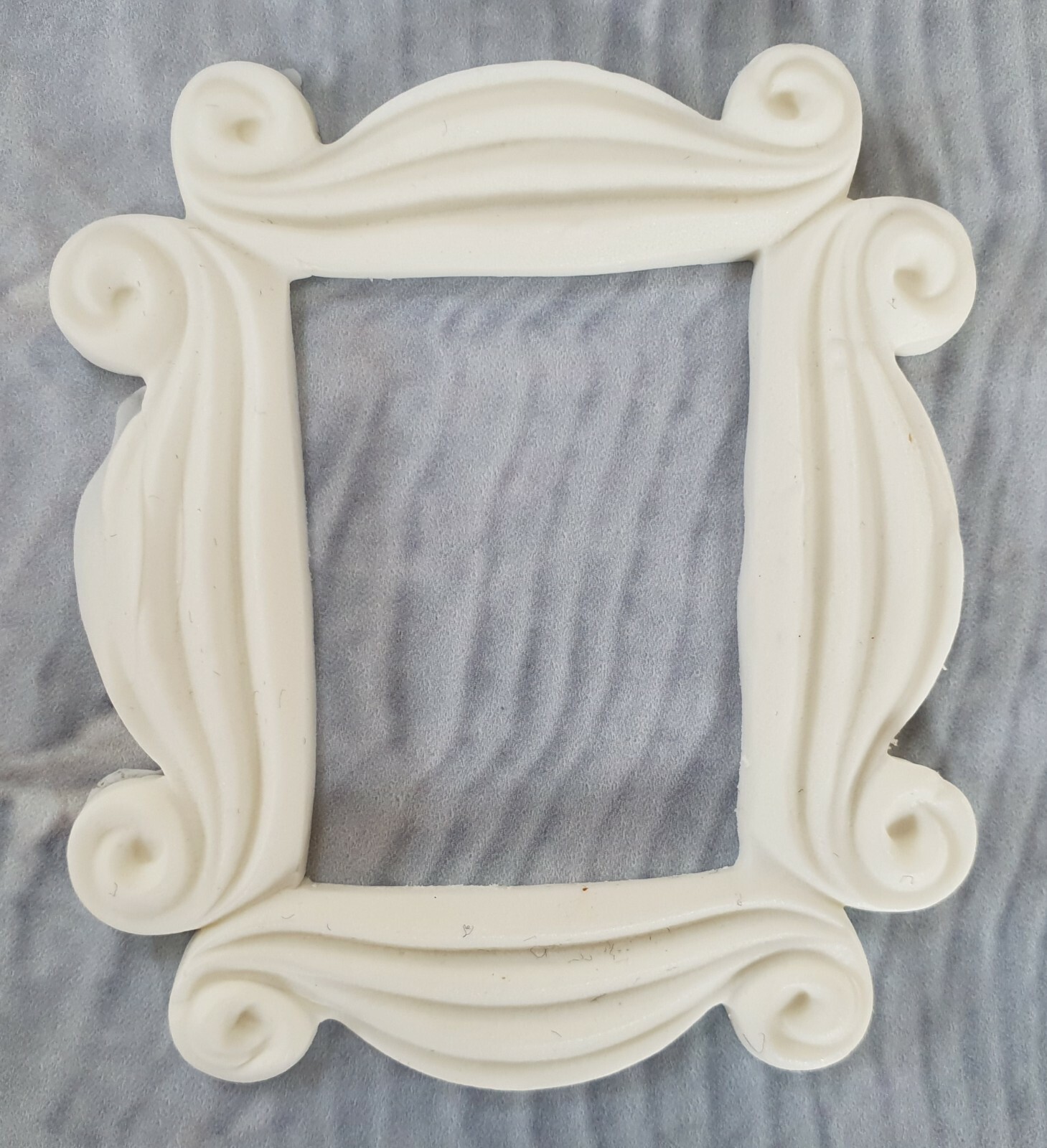 Friends Picture Frame Cake Topper - Cake Decorations - MULTI LISTING ...