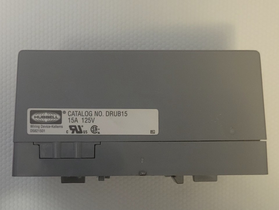 Hubbell DRUB15 DIN Rail Utility Box 15A 125V - New | eBay