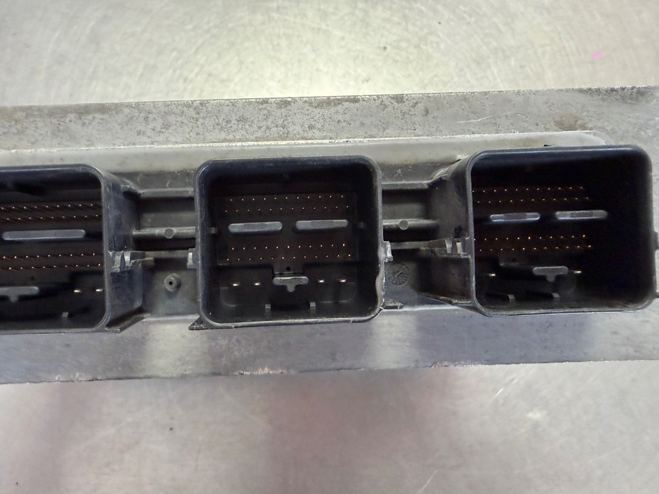 2006 Ford E250 E350 Engine Control Module Computer ECM ECU Unit 6C2A ...