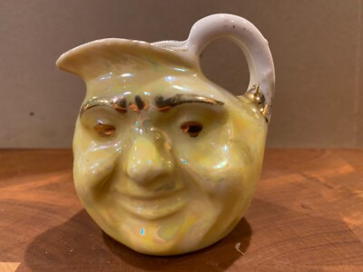 Pitchers - Man In The Moon Pitcher