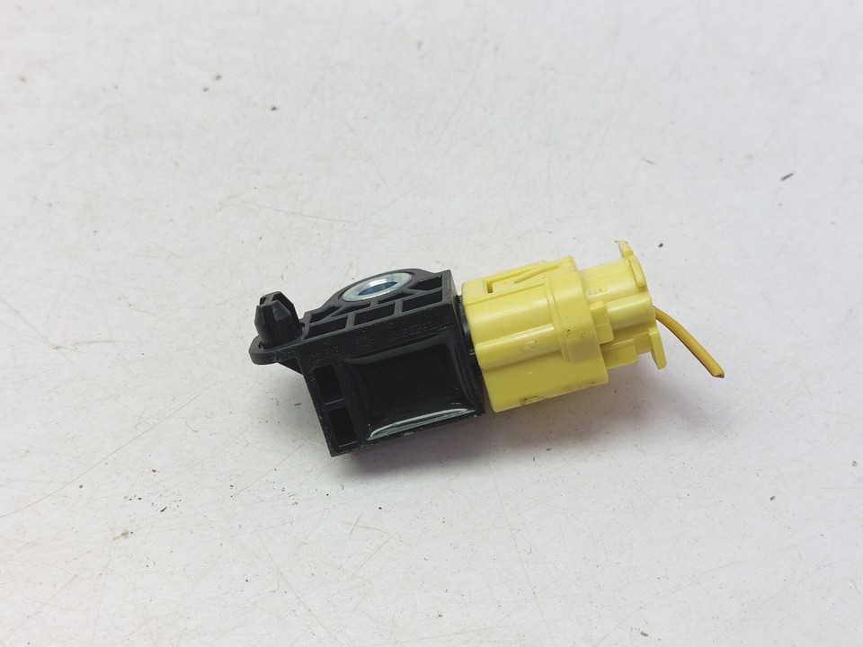 NISSAN X TRAIL T32 AIRBAG CRASH IMPACT SENSOR 988303RA0A 2015 | eBay UK