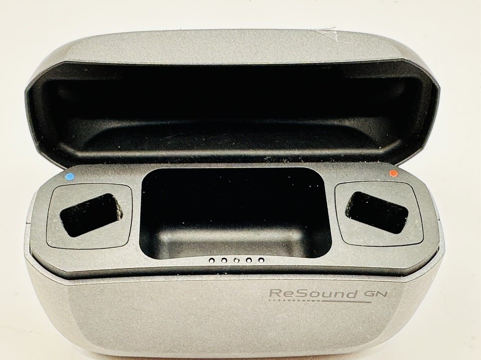 Resound GN C-1 Linx Quattro Power Hearing Aids Charging Case (FOR PARTS ...
