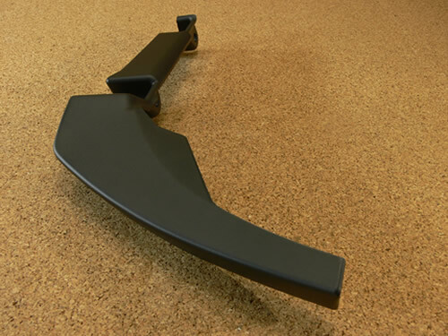 GENUINE LAND ROVER FRONT BUMPER FINISHER RANGE ROVER EVOQUE RH NEW ...