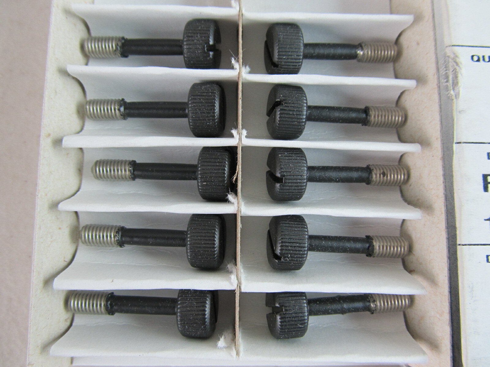 Southco Captive Screws - Box of 12 - 58-26-309-26 - Thread Size 10-32 ...