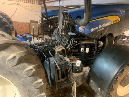 New Holland TM Power Command Range Command Gearbox Transmission Rebuild ...