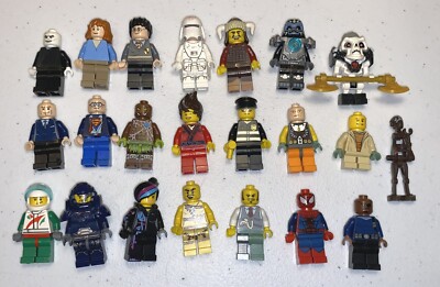 Lot Of 22 Miscellaneous And Mismatched LEGO Minifigures | eBay