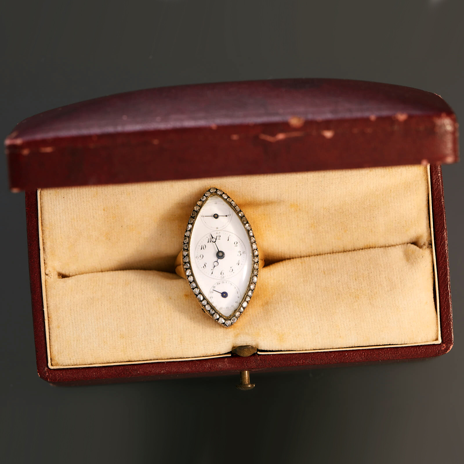 RARE 18K YELLOW GOLD SWISS RING WATCH WITH DIAMOND BEZEL CA1840 ...