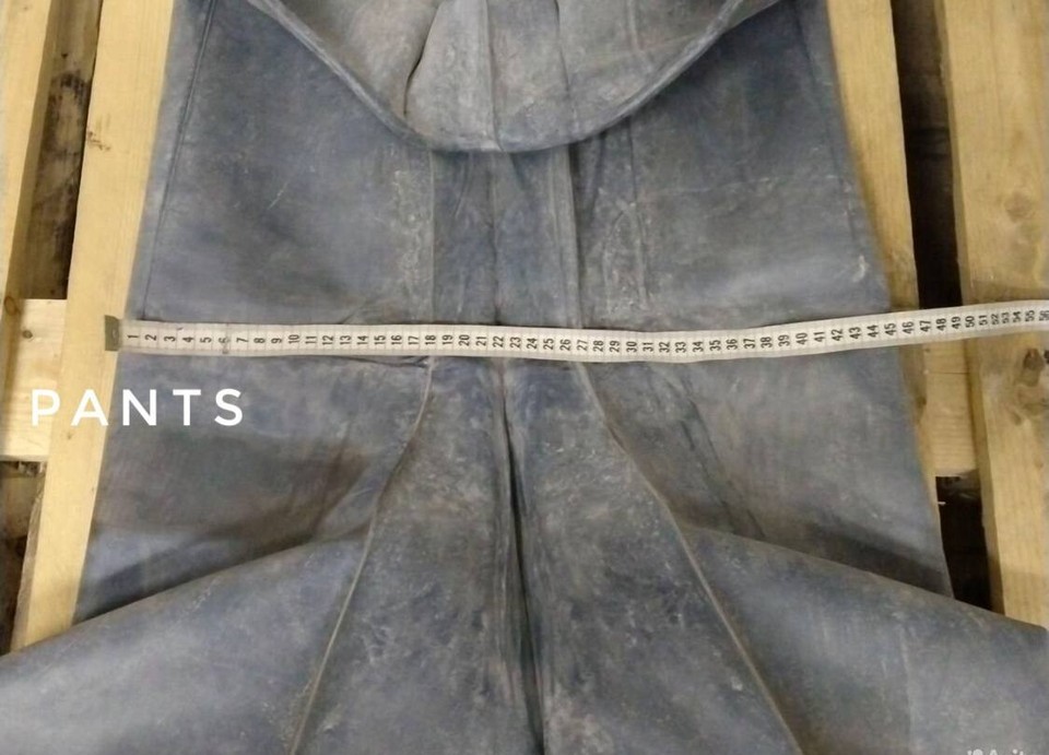 Heavy rubber diving suit. Very soft and smooth 100% rubber. Vintage ...