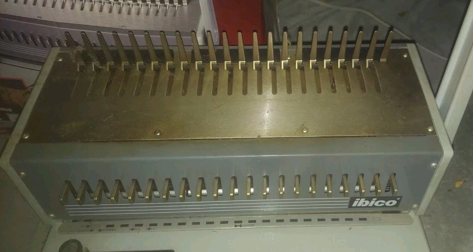 Ibico Kombo Manual Hole Punch & Comb Binding Machine - The Deluxe ...