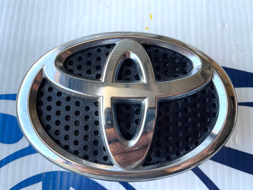 2013-2018 TOYOTA RAV-4 TRUNK LIFTGATE EMBLEM 75403-0R010 | eBay