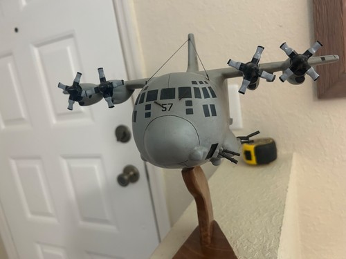 USAF Lockheed AC-130 Hercules Spooky Spectre Gunship Desk Model 1/72 SC ...