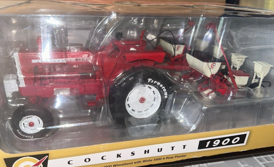 Cockshutt 1900 Wheels of Time Firestone Tractor & White 5400 4 Row ...