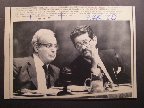 AP Wire Press Photo Spanish Diplomat Jaime de Pinies & UN Sec Javier de ...