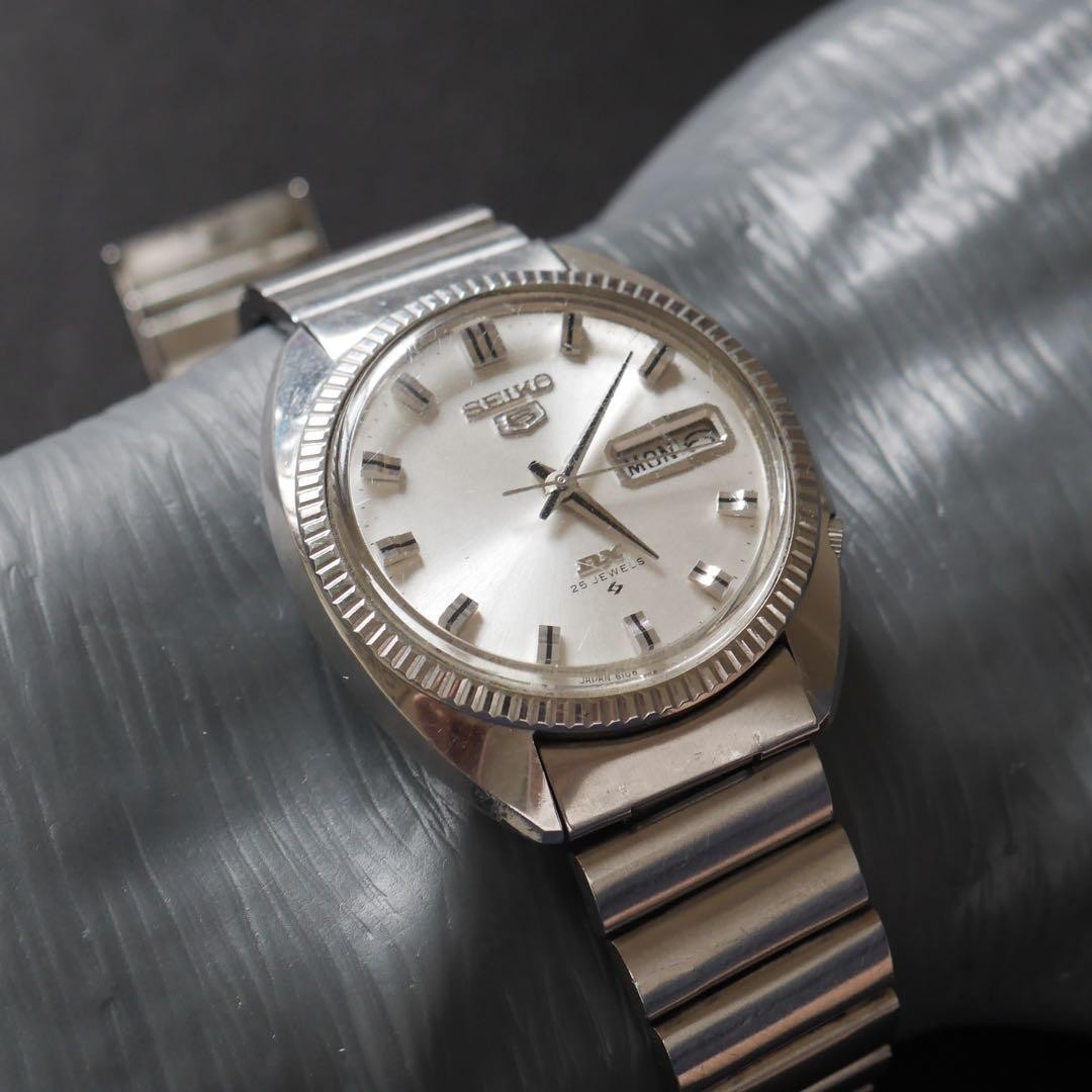 SEIKO 5 DX Automatic Vintage Watch Silver Fluted Beze… - Gem