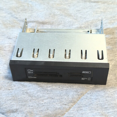 CARD READER ASSEMBLY for Alienware Aurora R3 case - 3.5" bay | eBay