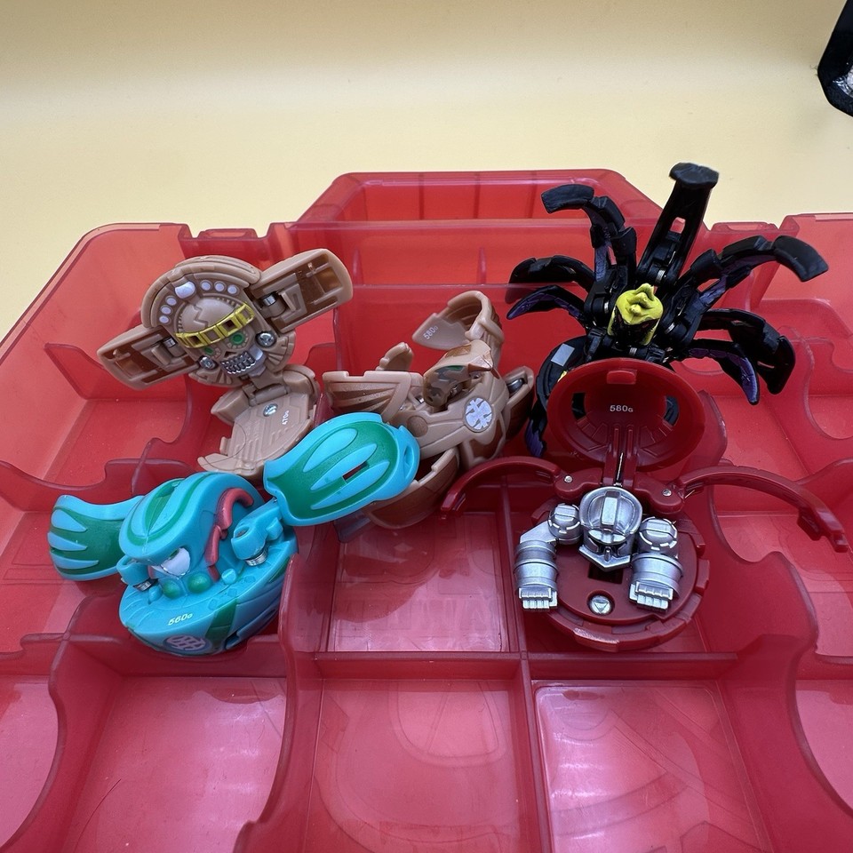 Bakugan Battle Brawlers Lot Bundle with Red Carrying Case RARE MONARUS ...