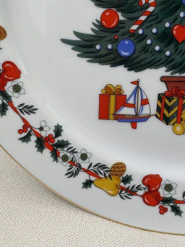 Vintage Christmas Cottagecore Plate Japan-10.25” Signed Ribbon 90s Toys ...
