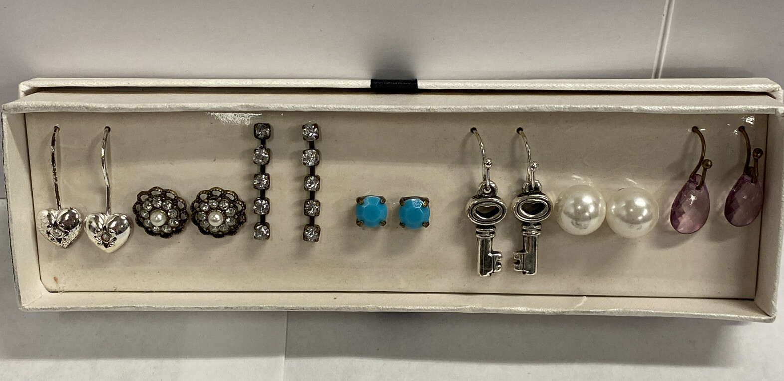 Fashion Week 7-Pair Earring Set In Gift Box | eBay