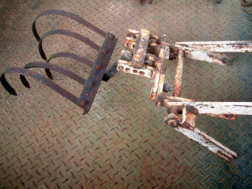 Small all Purpose Spring Plow, heavy duty, small Tractor/4 Wheeler 11 X ...