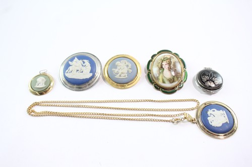 Wedgwood Thomas Lee Mott Michaela Frey Signed Branded Jewellery x 6 | eBay