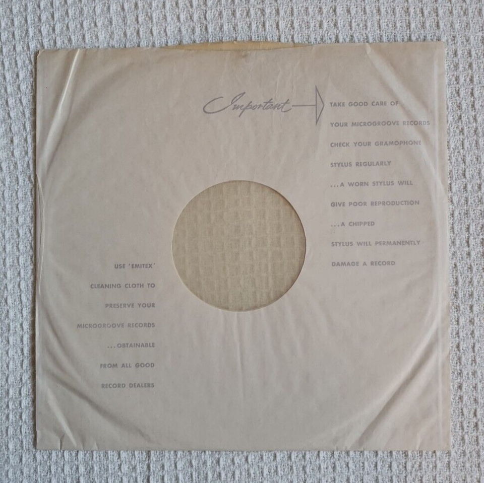 The Beatles Stereo 4th Press 1P / 1G With Black & Gold Sleeve Please ...