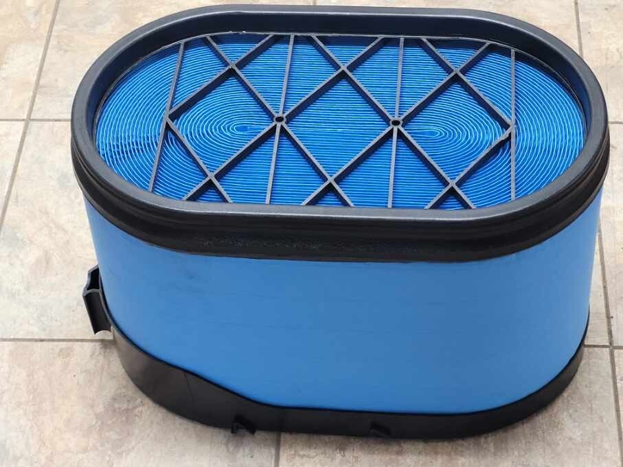 DONALDSON P611696 - Air filter cross reference