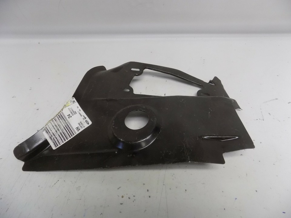 New OEM 1995-2000 Ford Contour Mystique Rear Right Body Mount Bracket ...