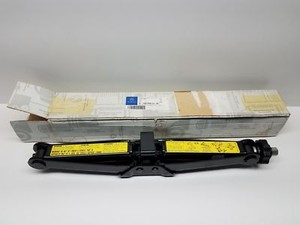 NEW GENUINE MERCEDES BENZ JACK ASSEMBLY OEM PART # A 1645800118 | eBay