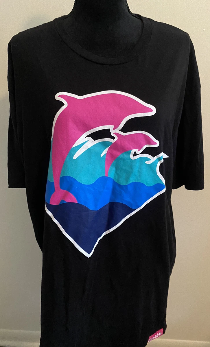 Pink Dolphin Logo