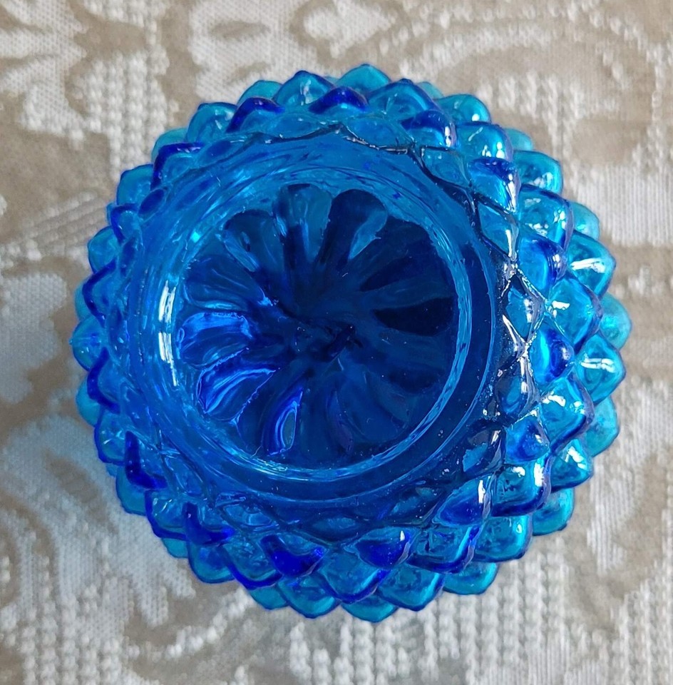 Vintage blue glass salt shaker, unknown pattern, good condition | eBay