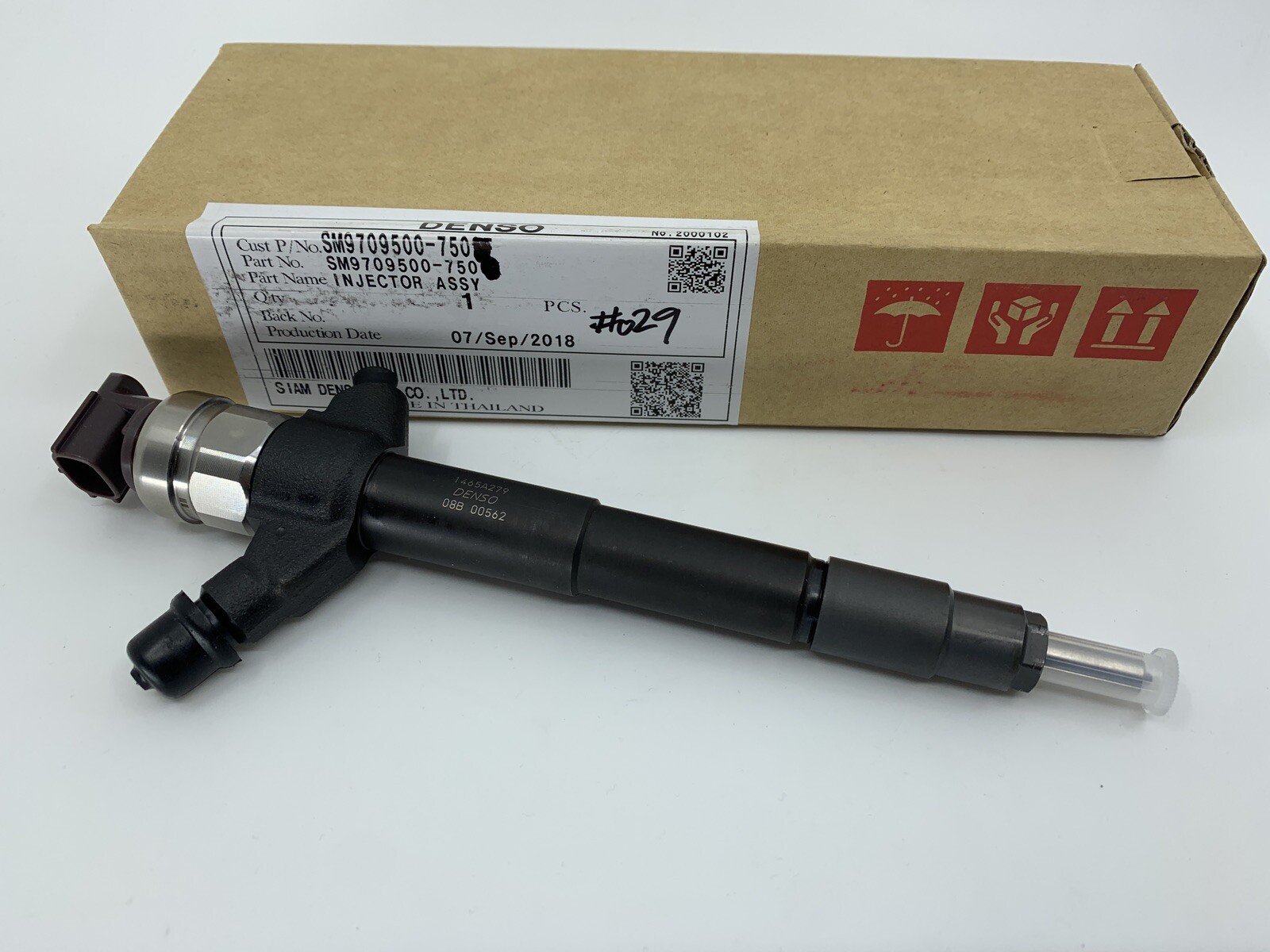NEW DENSO DIESEL INJECTOR MITSUBISHI PAJERO NT NW NX V98W 01/2009-08/ ...