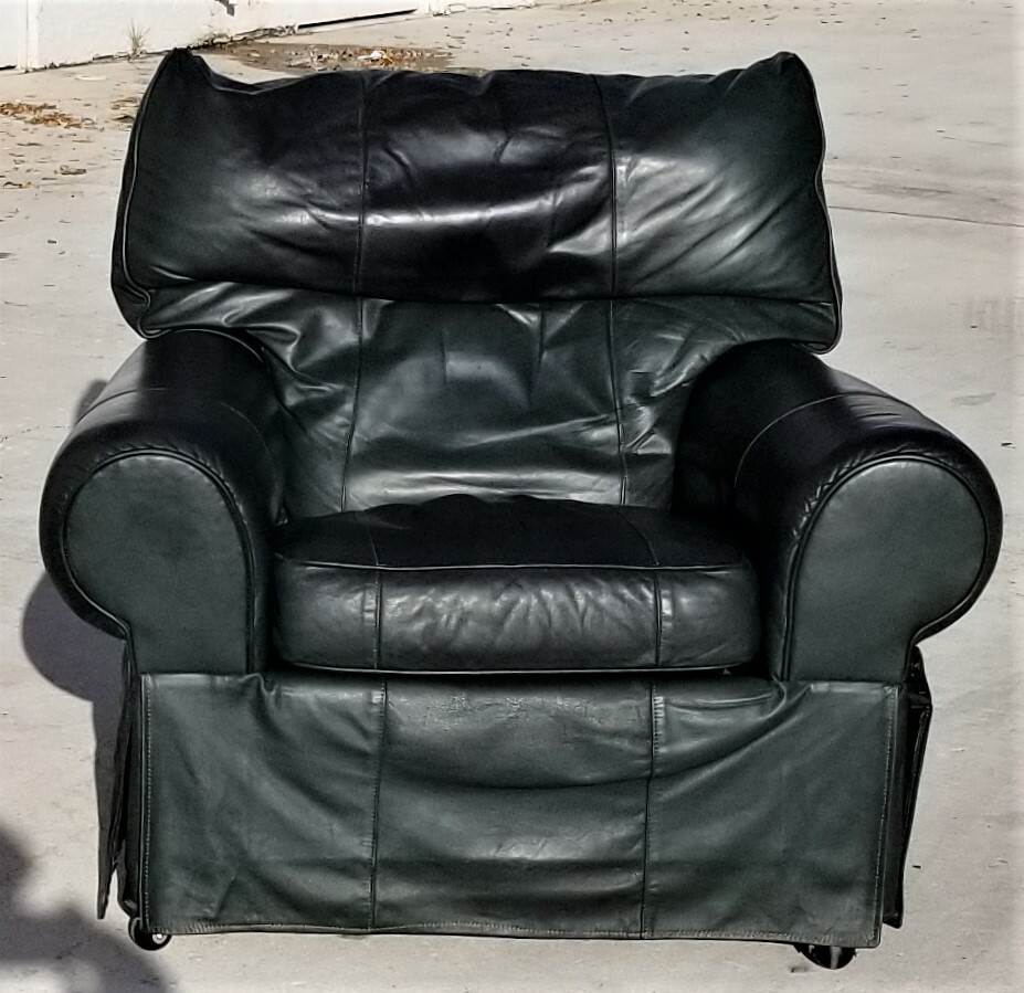 MCM LEATHERCRAFT Easeback Recliner Skirted Leather Lounge Club Armchair ...