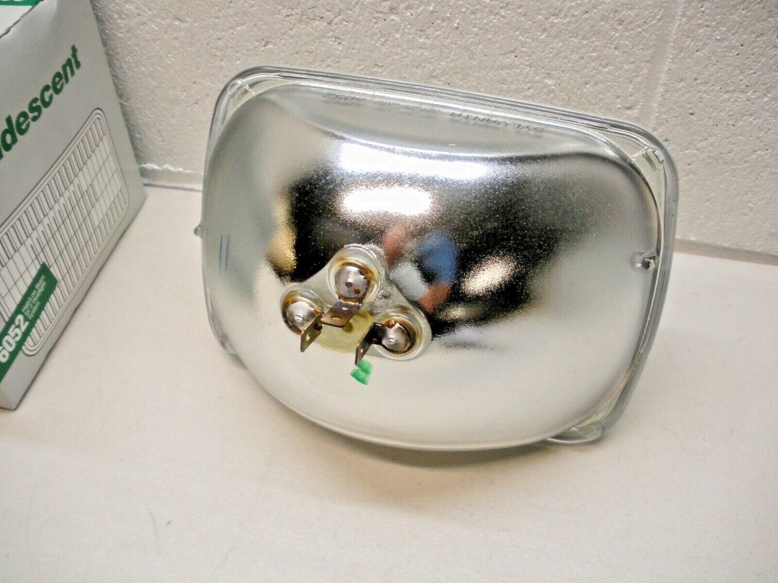 Pair - 6052 Incandescent Headlight 12V 3-prong High/Low Beam O.E.M ...