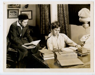 Dean Stockwell & Donn Gift, Child Actors, in The Happy Years (1950 ...