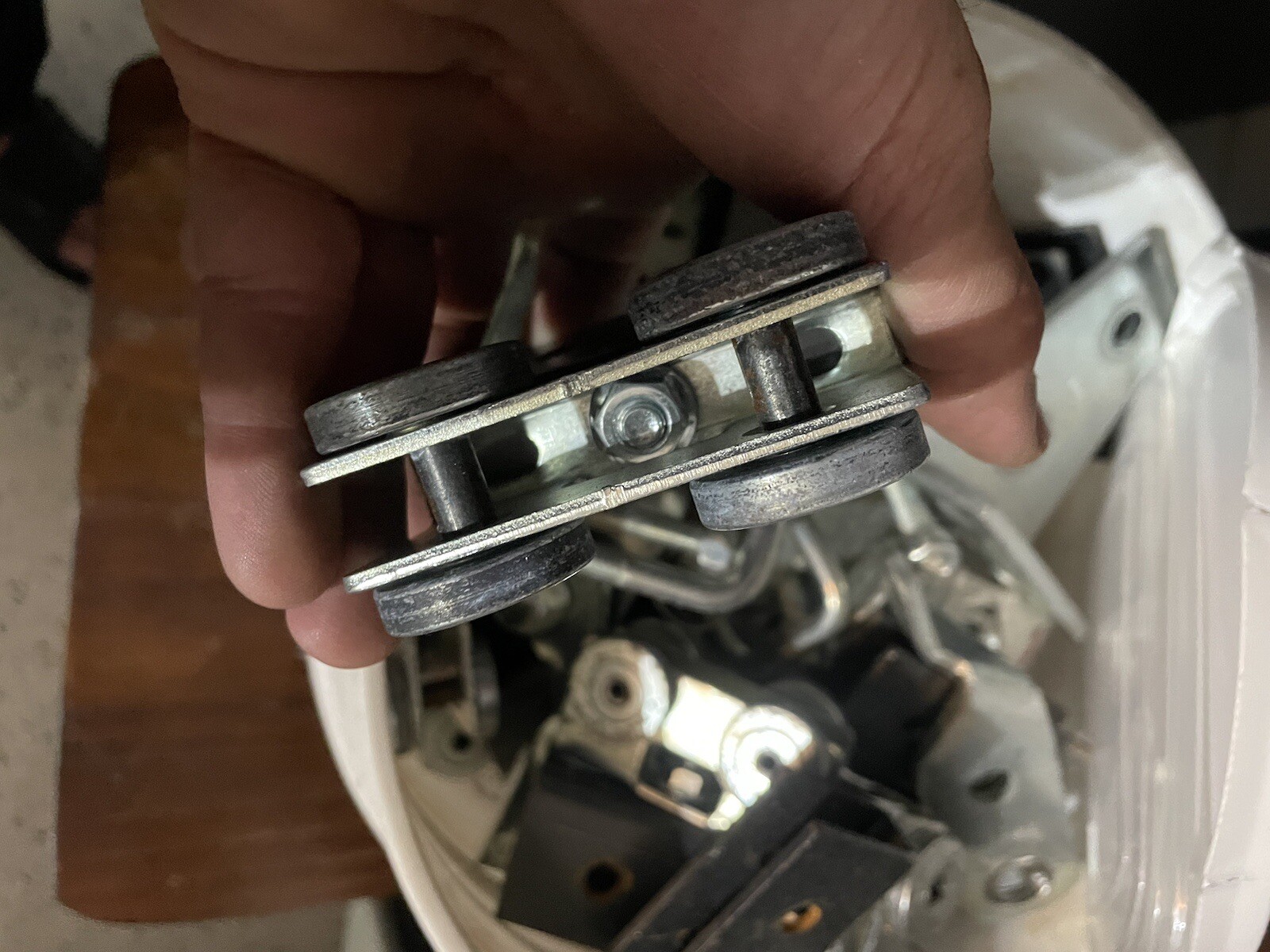 Unistrut P2750 4 Wheel Trolley 2pcs for sale online | eBay