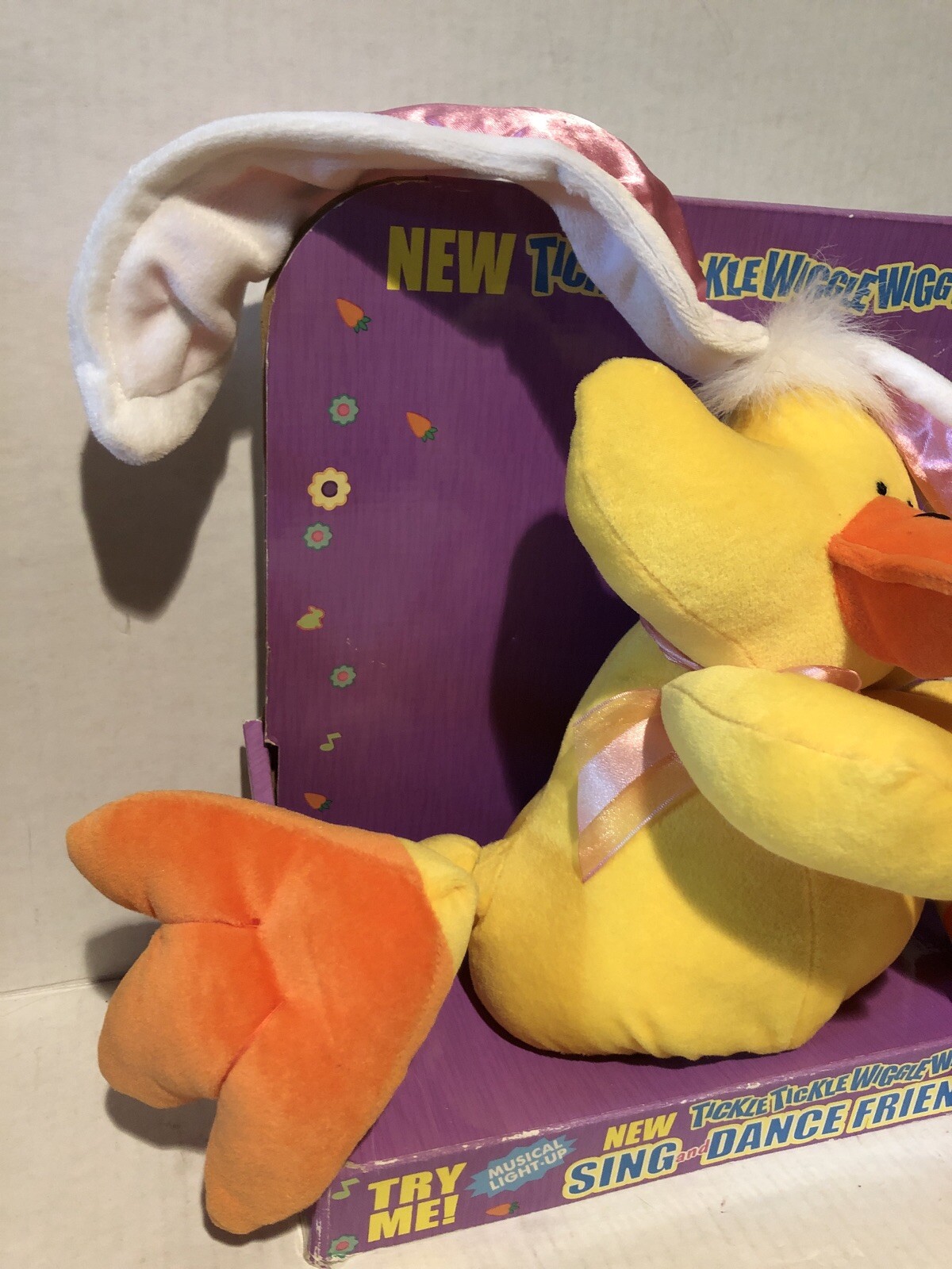 RARE Dandee Collector's Choice Tickle Tickle Wiggle Wiggle Duck Sings ...