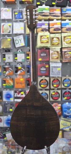 "Antique" design Octave mandolin, made in Romania by Hora, solid wood ...