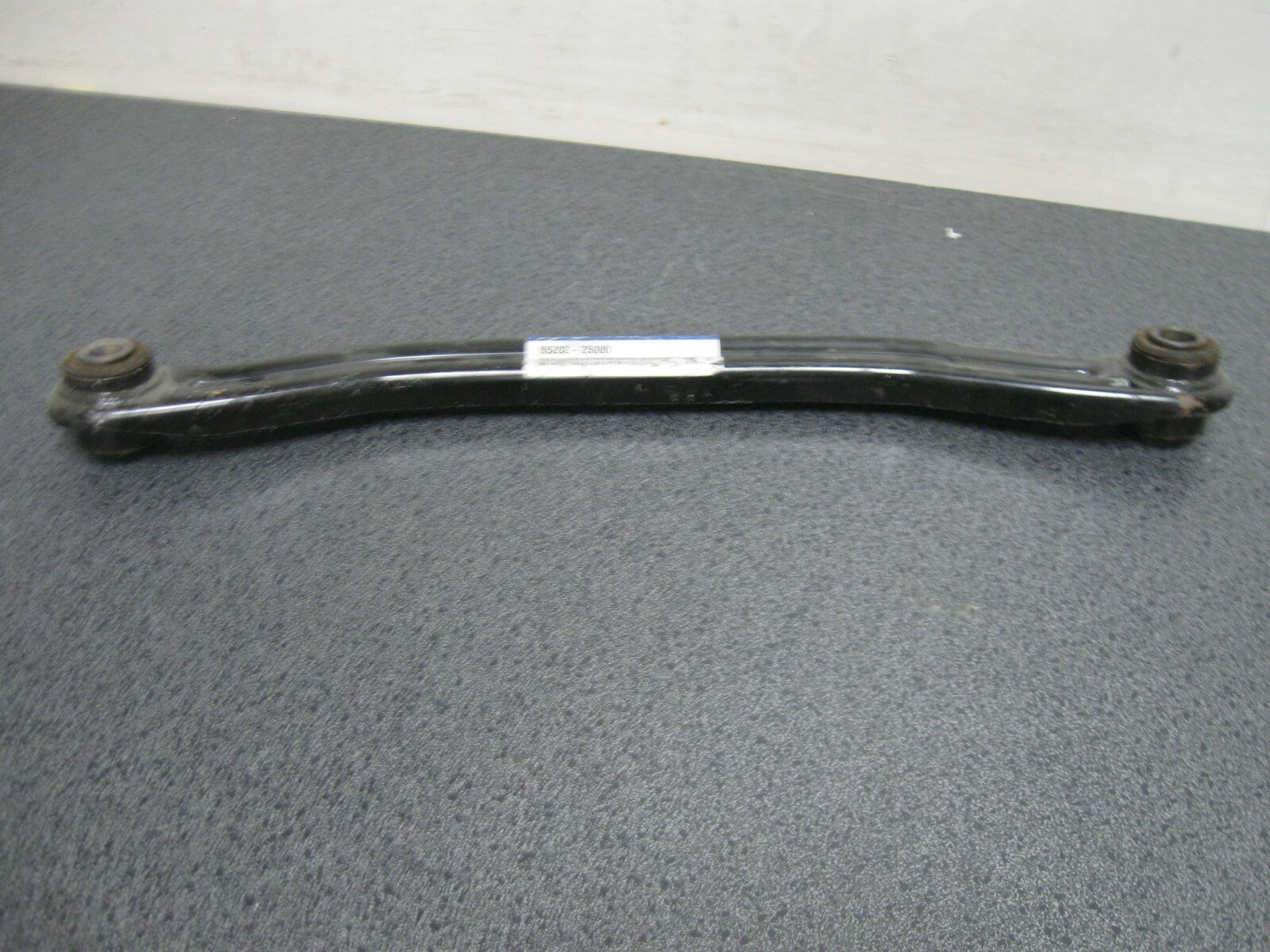 NEW GENUINE HYUNDAI LOWER CONTROL ARM FOR 00-02 ACCENT (PN 55202 25000 ...