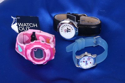 LOT OF 3 INCLUDES PINK GAP HEART PENGUIN LADY BUG GIRLS WATCHES 3897B ...
