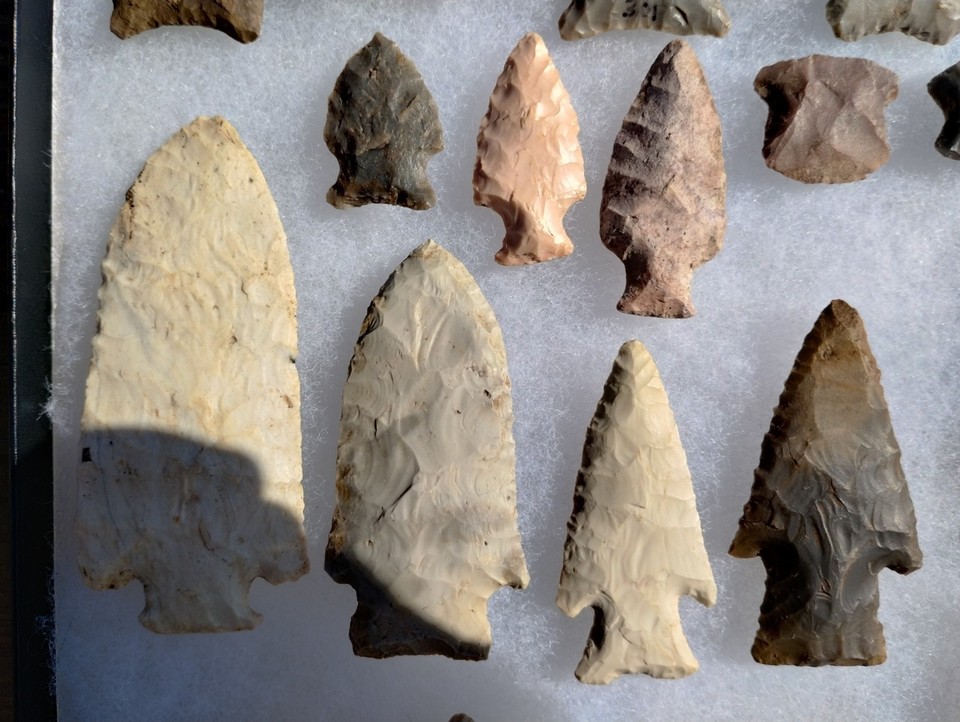 43 Missouri Indian Arrowheads Spear Points Projectile Indian Artifacts ...