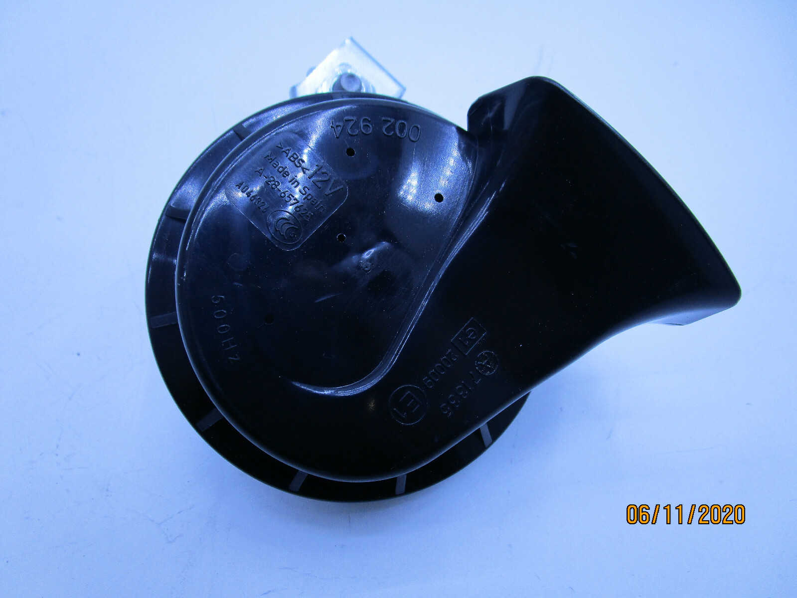 GENUINE HORN Holden COMMODORE VT VX VU VY VZ ALL MODELS GENUINE NEW ...