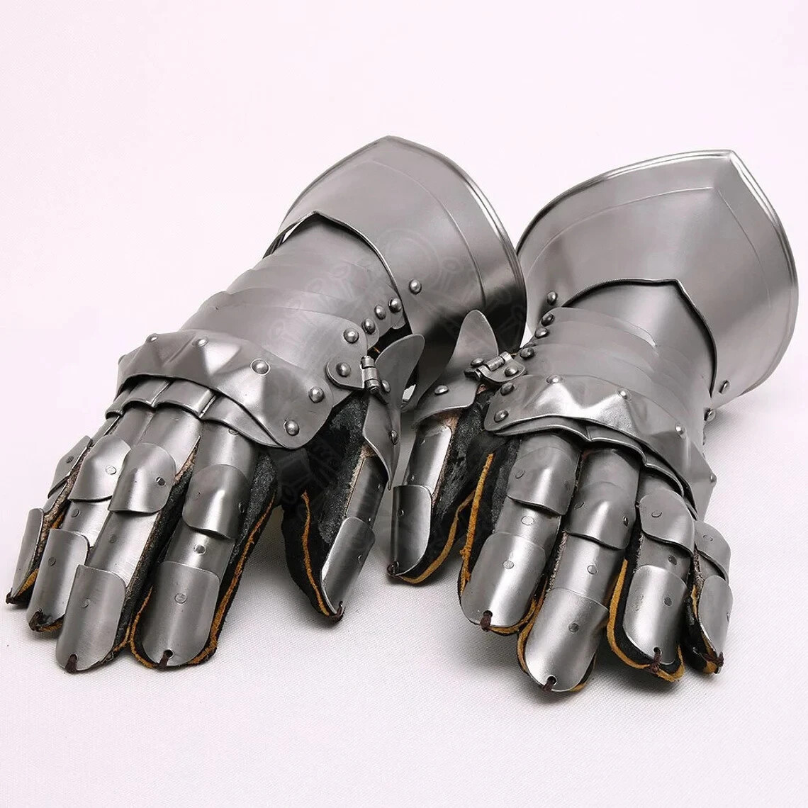 Medieval Gauntlets Armor Metal Gloves Plate Gauntlets Fully Functional