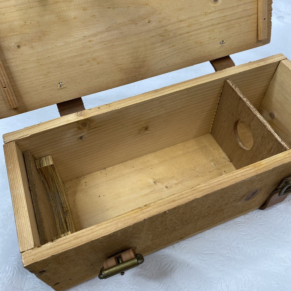 The Macallan Over 25 Years Old Anniversary Malt Leather Belt Wood Box ...