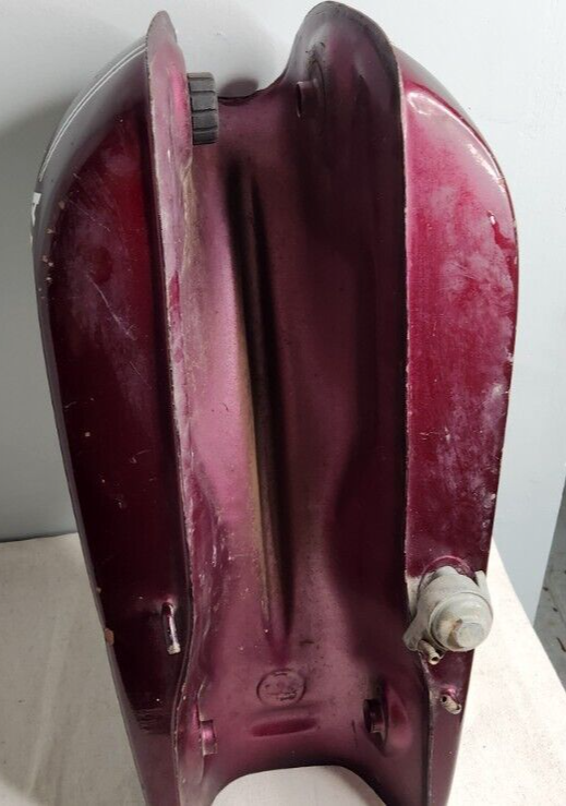 1973-1975 Yamaha RD 350 Fuel Tank Cell Petcock Gas Tank Petrol NO RUST ...
